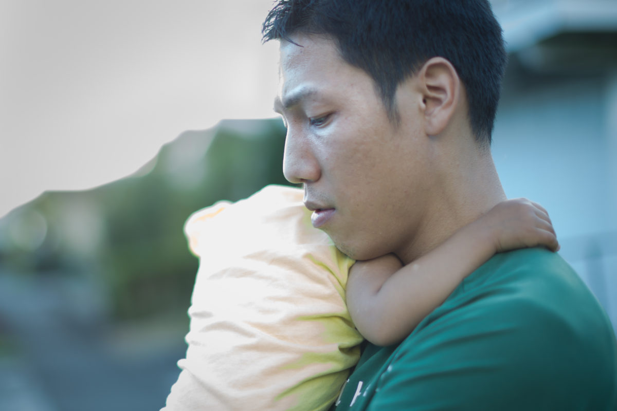 When Dad is Depressed: The Facts About Paternal Depression - TogetherWell